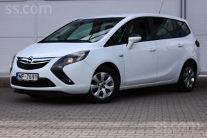 White Opel Zafira 2014 in Riga, with an engine capacity of 2.00 L and mileage of 0 thousand km for 2995 €, photo  on AUTOMOTO.COM.LV