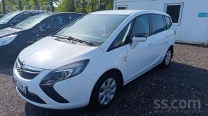 Balts Opel Zafira 2015 Cēsis, ar dzinēja tilpumu 2.00 L un nobraukumu 227 tūkst. km par 5550 €, foto 4 vietnē AUTOMOTO.COM.LV