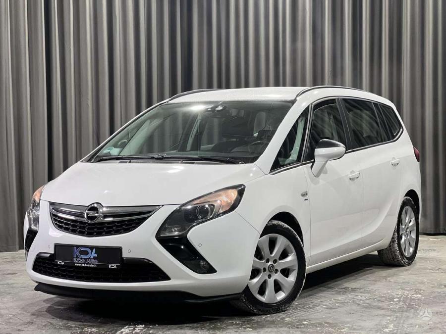 Balts Opel Zafira 2016 Marijampole, ar dzinēja tilpumu 1.96 L un nobraukumu 134 tūkst. km par 7850 €, foto 3 vietnē AUTOMOTO.COM.LV