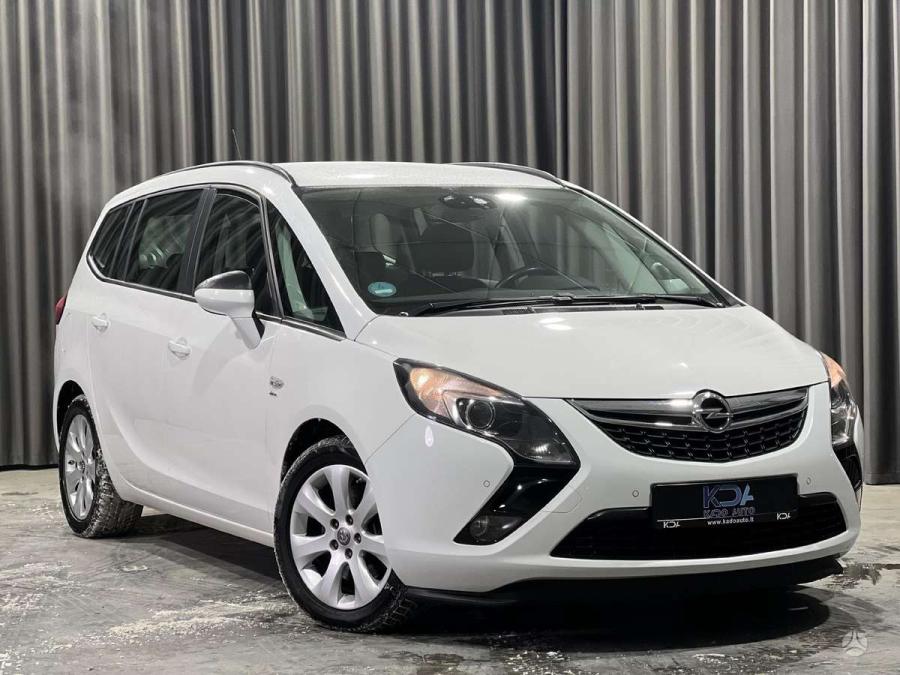 Balts Opel Zafira 2016 Marijampole, ar dzinēja tilpumu 1.96 L un nobraukumu 134 tūkst. km par 7850 €, foto 4 vietnē AUTOMOTO.COM.LV