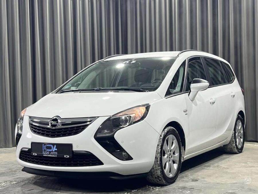 Balts Opel Zafira 2016 Marijampole, ar dzinēja tilpumu 1.96 L un nobraukumu 134 tūkst. km par 7850 €, foto 5 vietnē AUTOMOTO.COM.LV