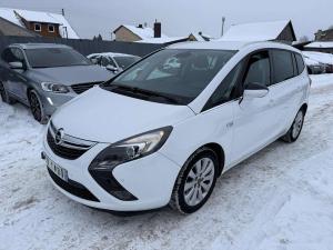 White Opel Zafira 2016 in Taurage, with an engine capacity of 1.60 L and mileage of 186 thousand km for 6000 €, photo  on AUTOMOTO.COM.LV