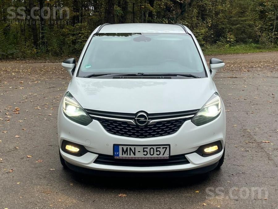 Balts Opel Zafira 2016 Rīga, ar dzinēja tilpumu 2.00 L un nobraukumu 0 tūkst. km par 6999 €, foto 9 vietnē AUTOMOTO.COM.LV