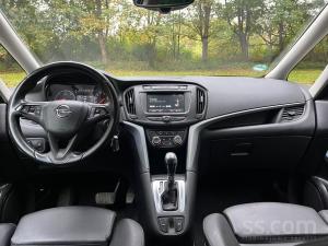 Balts Opel Zafira 2016 Rīga, ar dzinēja tilpumu 2.00 L un nobraukumu 0 tūkst. km par 6999 €, foto 11 vietnē AUTOMOTO.COM.LV