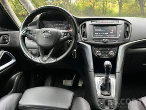 Balts Opel Zafira 2016 Rīga, ar dzinēja tilpumu 2.00 L un nobraukumu 0 tūkst. km par 6999 €, foto 12 vietnē AUTOMOTO.COM.LV