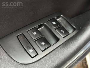 Balts Opel Zafira 2016 Rīga, ar dzinēja tilpumu 2.00 L un nobraukumu 0 tūkst. km par 6999 €, foto 18 vietnē AUTOMOTO.COM.LV