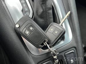 Balts Opel Zafira 2016 Rīga, ar dzinēja tilpumu 2.00 L un nobraukumu 0 tūkst. km par 6999 €, foto 24 vietnē AUTOMOTO.COM.LV