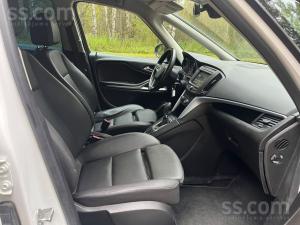 Balts Opel Zafira 2016 Rīga, ar dzinēja tilpumu 2.00 L un nobraukumu 0 tūkst. km par 6999 €, foto 25 vietnē AUTOMOTO.COM.LV