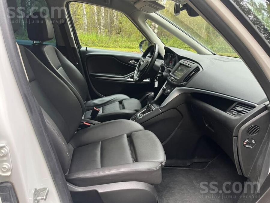 Balts Opel Zafira 2016 Rīga, ar dzinēja tilpumu 2.00 L un nobraukumu 0 tūkst. km par 6999 €, foto 25 vietnē AUTOMOTO.COM.LV