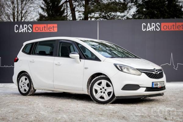 White Opel Zafira 2017 in Riga, with an engine capacity of 1.60 L and mileage of 198 thousand km for 8490 €, photo 3 on AUTOMOTO.COM.LV