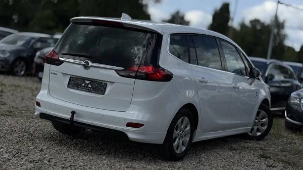 Balts Opel Zafira 2017 Jelgava, ar dzinēja tilpumu 1.60 L un nobraukumu 230 tūkst. km par 7990 €, foto 3 vietnē AUTOMOTO.COM.LV