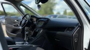 Balts Opel Zafira 2017 Jelgava, ar dzinēja tilpumu 1.60 L un nobraukumu 230 tūkst. km par 7990 €, foto 9 vietnē AUTOMOTO.COM.LV