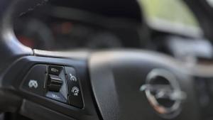 Balts Opel Zafira 2017 Jelgava, ar dzinēja tilpumu 1.60 L un nobraukumu 230 tūkst. km par 7990 €, foto 24 vietnē AUTOMOTO.COM.LV