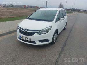 White Opel Zafira 2017 in Rezekne, with an engine capacity of 1.60 L and mileage of 219 thousand km for 5200 €, photo  on AUTOMOTO.COM.LV