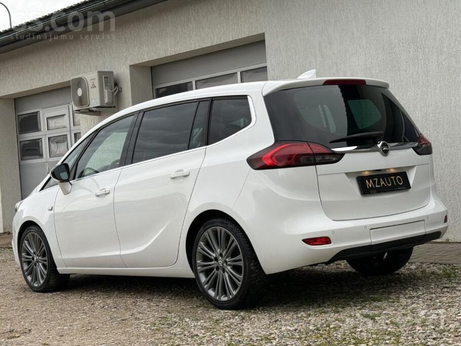 Balts Opel Zafira 2017 Tukums, ar dzinēja tilpumu 2.00 L un nobraukumu 171 tūkst. km par 10490 €, foto 6 vietnē AUTOMOTO.COM.LV