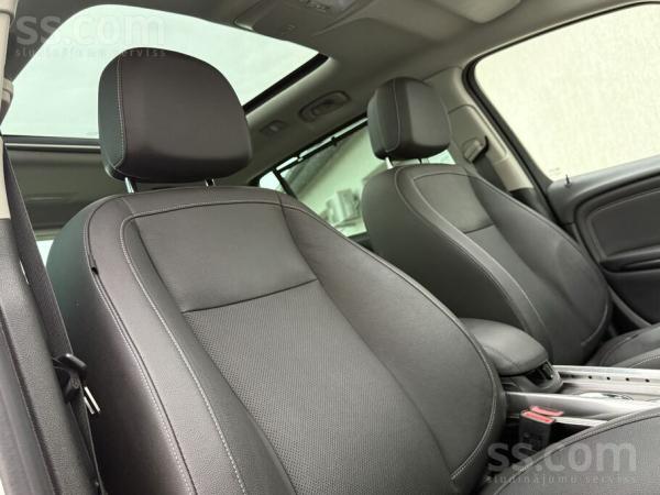 Opel Zafira 2017 Tukums vietnē Balts Opel Zafira 2017 Tukums, ar dzinēja tilpumu 2.00 L un nobraukumu 171 tūkst. km par 10490 €, foto 8 vietnē AUTOMOTO.COM.LV