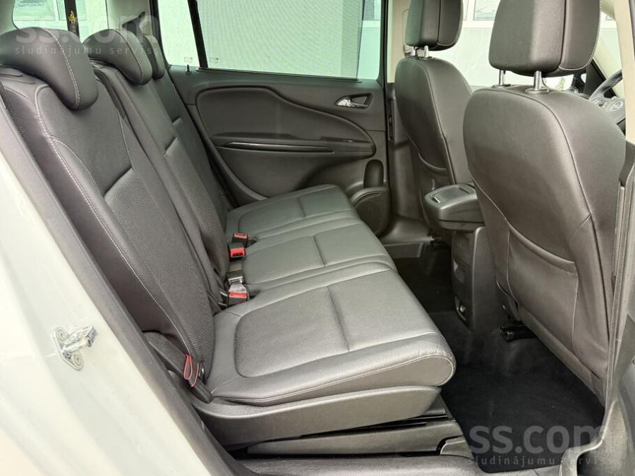 Balts Opel Zafira 2017 Tukums, ar dzinēja tilpumu 2.00 L un nobraukumu 171 tūkst. km par 10490 €, foto 10 vietnē AUTOMOTO.COM.LV