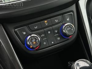 Balts Opel Zafira 2017 Tukums, ar dzinēja tilpumu 2.00 L un nobraukumu 171 tūkst. km par 10490 €, foto 17 vietnē AUTOMOTO.COM.LV