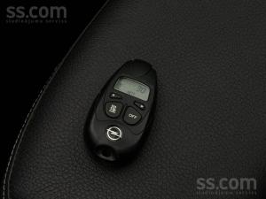 Balts Opel Zafira 2017 Tukums, ar dzinēja tilpumu 2.00 L un nobraukumu 171 tūkst. km par 10490 €, foto 18 vietnē AUTOMOTO.COM.LV