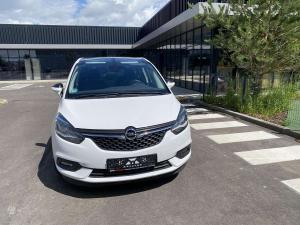 White Opel Zafira 2018 in Kaunas, with an engine capacity of 1.60 L and mileage of 2 thousand km for 8250 €, photo 6 on AUTOMOTO.COM.LV