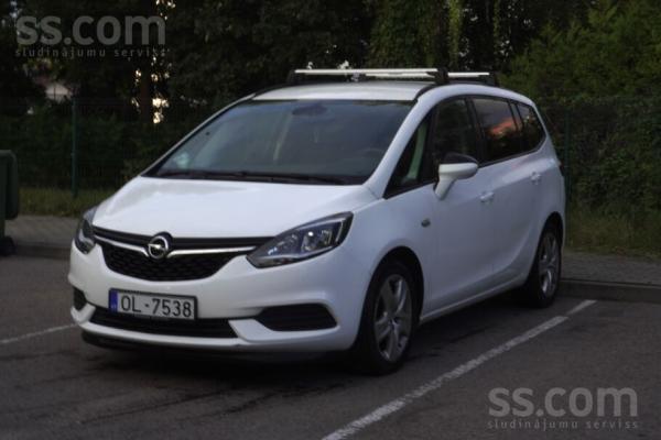 Balts Opel Zafira 2018 Rīga, ar dzinēja tilpumu 1.60 L un nobraukumu 158 tūkst. km par 7950 €, foto 1 vietnē AUTOMOTO.COM.LV