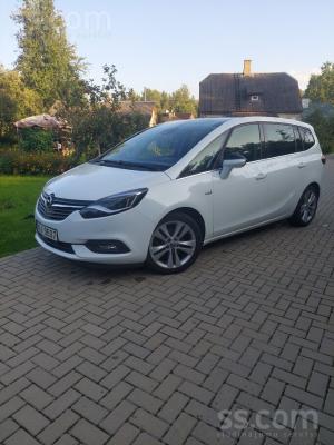 Balts Opel Zafira 2019 Jūrmala, ar dzinēja tilpumu 1.60 L un nobraukumu 185 tūkst. km par 10750 €, foto 3 vietnē AUTOMOTO.COM.LV