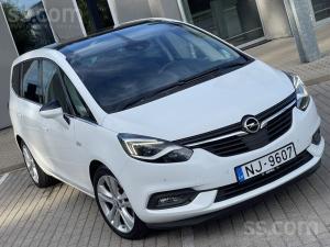 White Opel Zafira 2019 in Jurmala, with an engine capacity of 1.60 L and mileage of 0 thousand km for 10450 €, photo 8 on AUTOMOTO.COM.LV