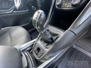 White Opel Zafira 2019 in Jurmala, with an engine capacity of 1.60 L and mileage of 0 thousand km for 10450 €, photo 29 on AUTOMOTO.COM.LV