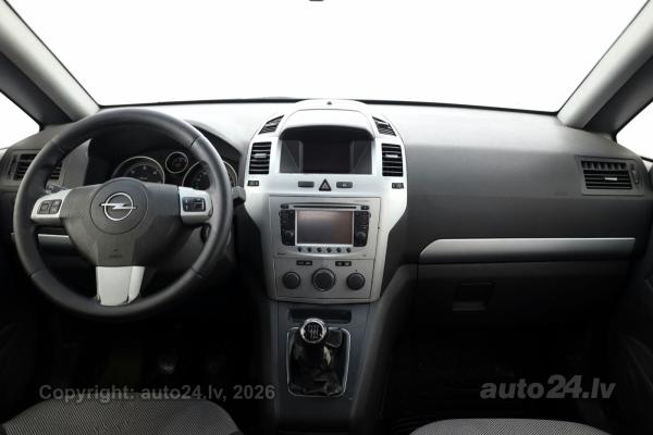 Balts Opel Zafira 2012 Tallina, ar dzinēja tilpumu 1.70 L un nobraukumu 259 tūkst. km par 1899 €, foto 6 vietnē AUTOMOTO.COM.LV