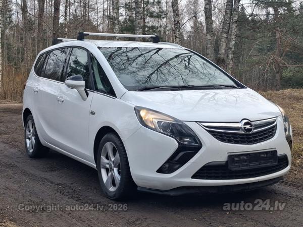 Balts Opel Zafira 2014 Tallina, ar dzinēja tilpumu 0.00 L un nobraukumu 181 tūkst. km par 3999 €, foto 2 vietnē AUTOMOTO.COM.LV