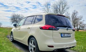 Dzeltens Opel Zafira 2013 Liepāja, ar dzinēja tilpumu 2.00 L un nobraukumu 268 tūkst. km par 3400 €, foto 6 vietnē AUTOMOTO.COM.LV