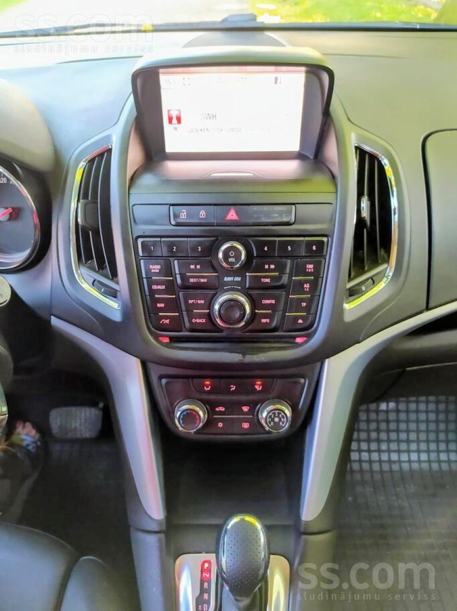 Dzeltens Opel Zafira 2013 Liepāja, ar dzinēja tilpumu 2.00 L un nobraukumu 268 tūkst. km par 3400 €, foto 13 vietnē AUTOMOTO.COM.LV