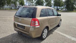 Yellow Opel Zafira 2013 in Marijampole, with an engine capacity of 1.69 L and mileage of 248 thousand km for 2350 €, photo 6 on AUTOMOTO.COM.LV