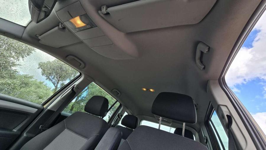 Yellow Opel Zafira 2013 in Marijampole, with an engine capacity of 1.69 L and mileage of 248 thousand km for 2350 €, photo 14 on AUTOMOTO.COM.LV