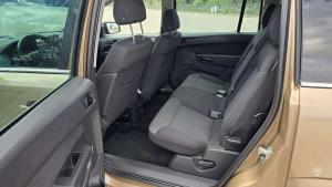 Yellow Opel Zafira 2013 in Marijampole, with an engine capacity of 1.69 L and mileage of 248 thousand km for 2350 €, photo 18 on AUTOMOTO.COM.LV