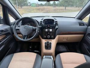 Yellow Opel Zafira 2011 in Riga, with an engine capacity of 1.70 L and mileage of 0 thousand km for 3200 €, photo 7 on AUTOMOTO.COM.LV