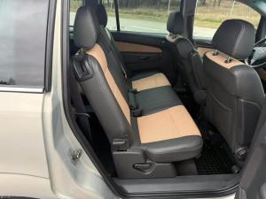 Yellow Opel Zafira 2011 in Riga, with an engine capacity of 1.70 L and mileage of 0 thousand km for 3200 €, photo 8 on AUTOMOTO.COM.LV