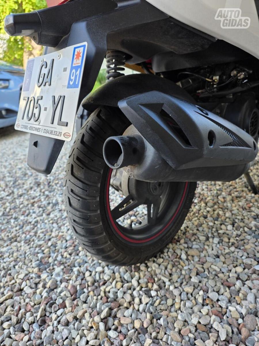 White Orcal Firefox 2021 in Pasvalys, with an engine capacity of 0.05 L and mileage of 12 thousand km for 899 €, photo 17 on AUTOMOTO.COM.LV