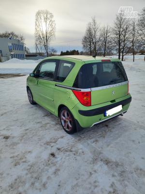 Green Peugeot 1007 2006 in Silute, with an engine capacity of 1.60 L and mileage of 150 thousand km for 1450 €, photo 4 on AUTOMOTO.COM.LV