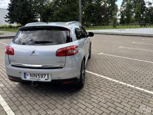 Grey Peugeot 1007 2013 in Jurbarkas, with an engine capacity of 1.60 L and mileage of 203 thousand km for 6500 €, photo 8 on AUTOMOTO.COM.LV
