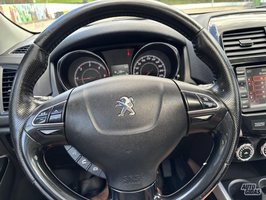 Grey Peugeot 1007 2013 in Jurbarkas, with an engine capacity of 1.60 L and mileage of 203 thousand km for 6500 €, photo 33 on AUTOMOTO.COM.LV