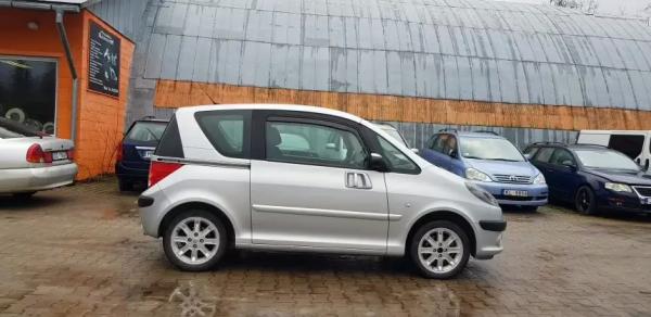 Pelēks Peugeot 1007 2007 Valmiera, ar dzinēja tilpumu 1.60 L un nobraukumu 379 tūkst. km par 1550 €, foto 2 vietnē AUTOMOTO.COM.LV