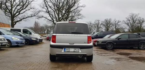 Pelēks Peugeot 1007 2007 Valmiera, ar dzinēja tilpumu 1.60 L un nobraukumu 379 tūkst. km par 1550 €, foto 4 vietnē AUTOMOTO.COM.LV