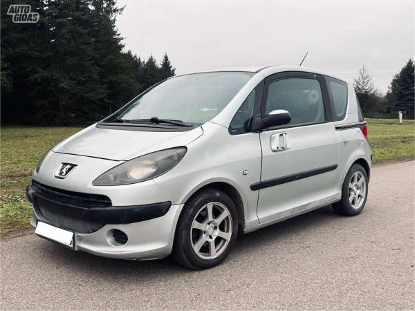 Pelēks Peugeot 1007 2005 Marijampole, ar dzinēja tilpumu 1.40 L un nobraukumu 164 tūkst. km par 750 €, foto 1 vietnē AUTOMOTO.COM.LV