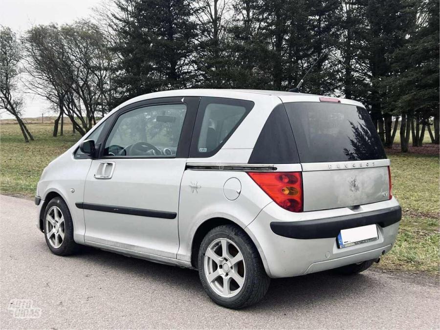 Pelēks Peugeot 1007 2005 Marijampole, ar dzinēja tilpumu 1.40 L un nobraukumu 164 tūkst. km par 750 €, foto 3 vietnē AUTOMOTO.COM.LV