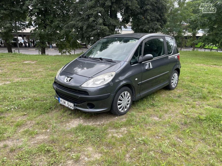 Серый Пежо 1007 2008 в Вильнюс, объемом двигателя 1.40 л и пробегом 110 тыс. км за 1100 €, фото 1 на AUTOMOTO.COM.LV