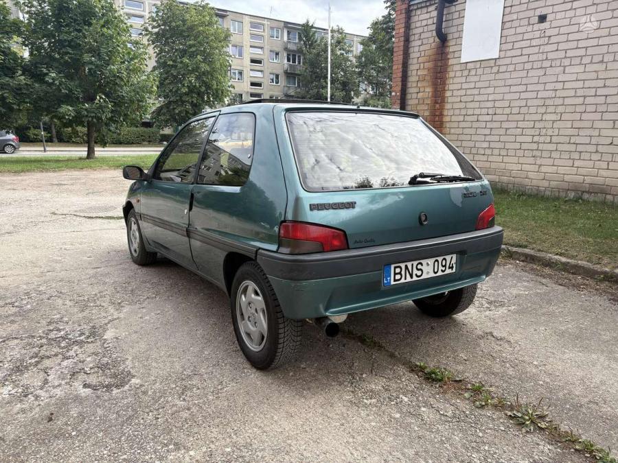 Зеленый Пежо 106 1991 в Каунас, объемом двигателя 1.36 л и пробегом 383 тыс. км за 1200 €, фото 5 на AUTOMOTO.COM.LV