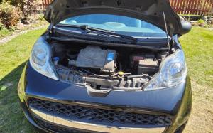 Melns Peugeot 107 2010 Rīga, ar dzinēja tilpumu 1.00 L un nobraukumu 212 tūkst. km par 2200 €, foto 15 vietnē AUTOMOTO.COM.LV