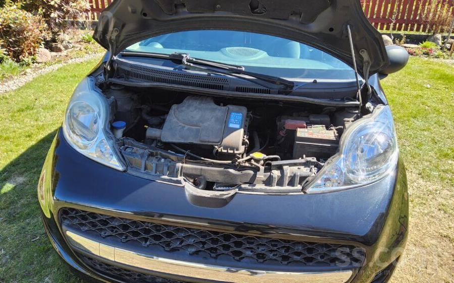 Melns Peugeot 107 2010 Rīga, ar dzinēja tilpumu 1.00 L un nobraukumu 212 tūkst. km par 2200 €, foto 15 vietnē AUTOMOTO.COM.LV