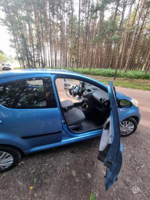Синий Пежо 107 2006 в Гаргждай, объемом двигателя 1.00 л и пробегом 176 тыс. км за 1100 €, фото 10 на AUTOMOTO.COM.LV